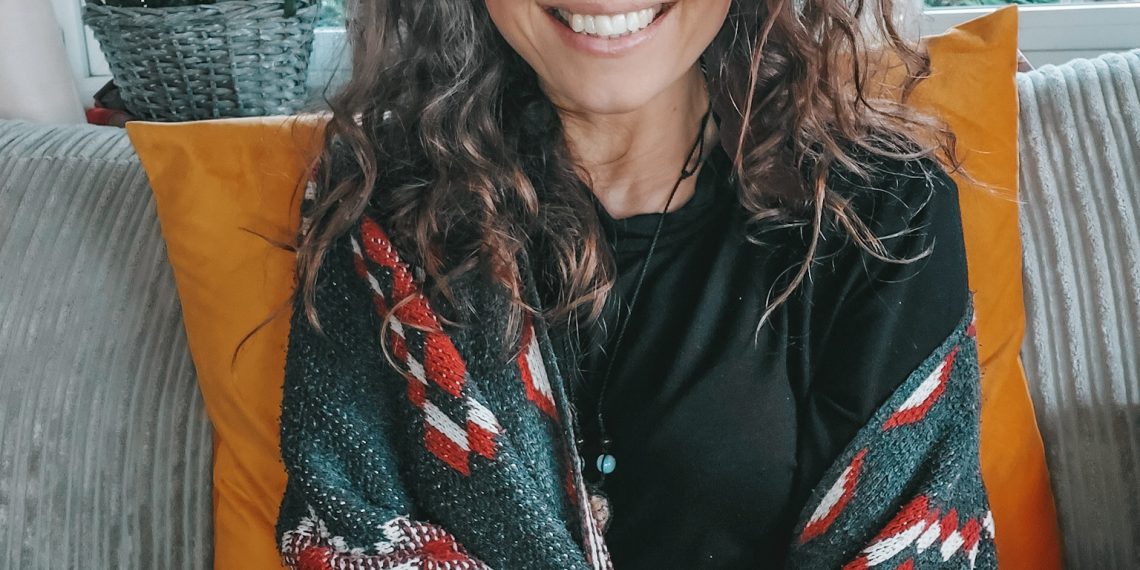 Meet Jessica Lewis: Highly Versatile Boxer Mom Who Is Also an ...